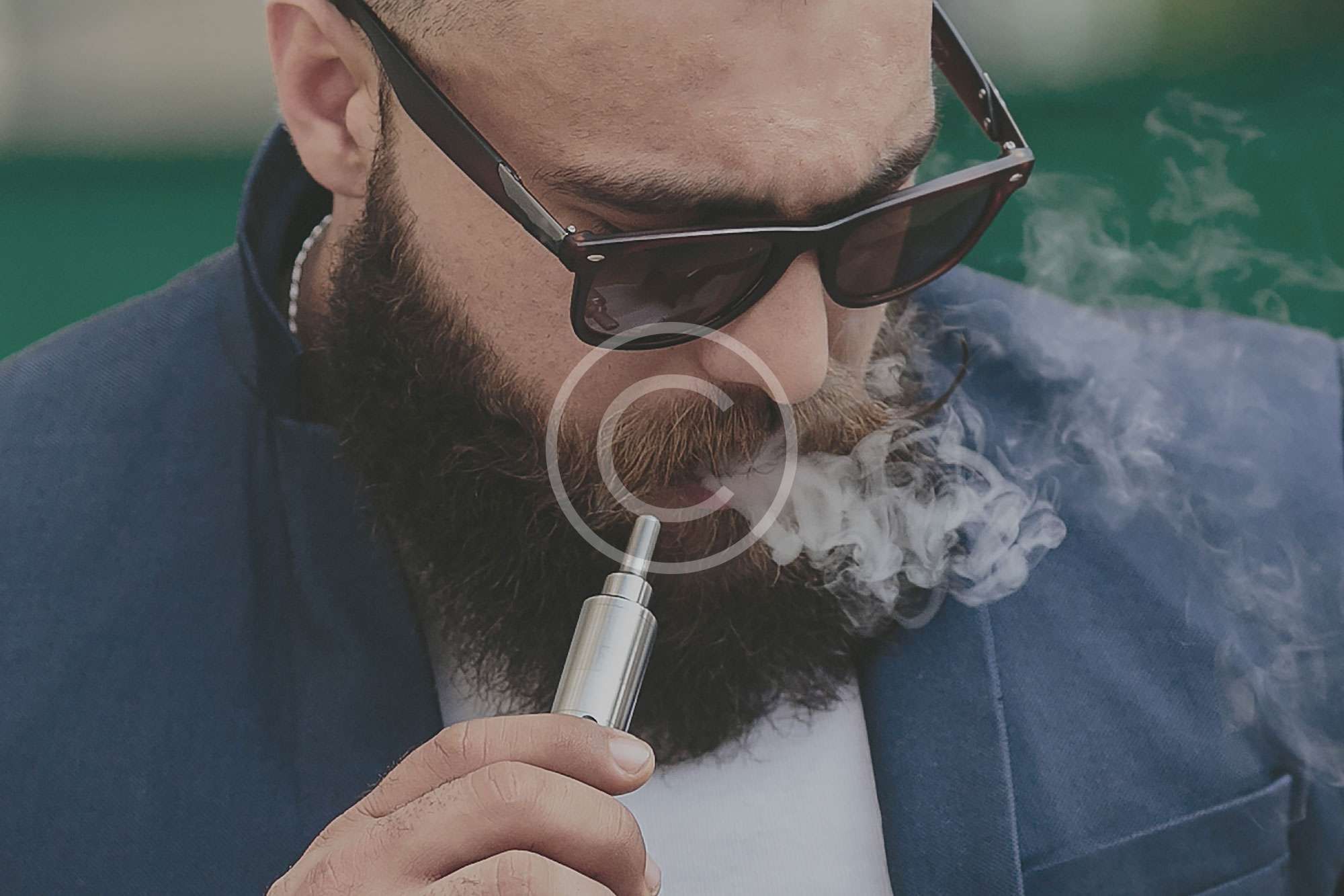 Less Risk, More Pleasure – Vapers Lounge